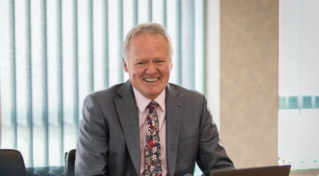 Mark Cairns announced as intended chair for 2degrees - Hobson Leavy ...